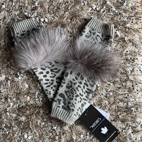 Mitchie’s | Accessories | Mitchies Real Canada Fur Leopard Gloves ...